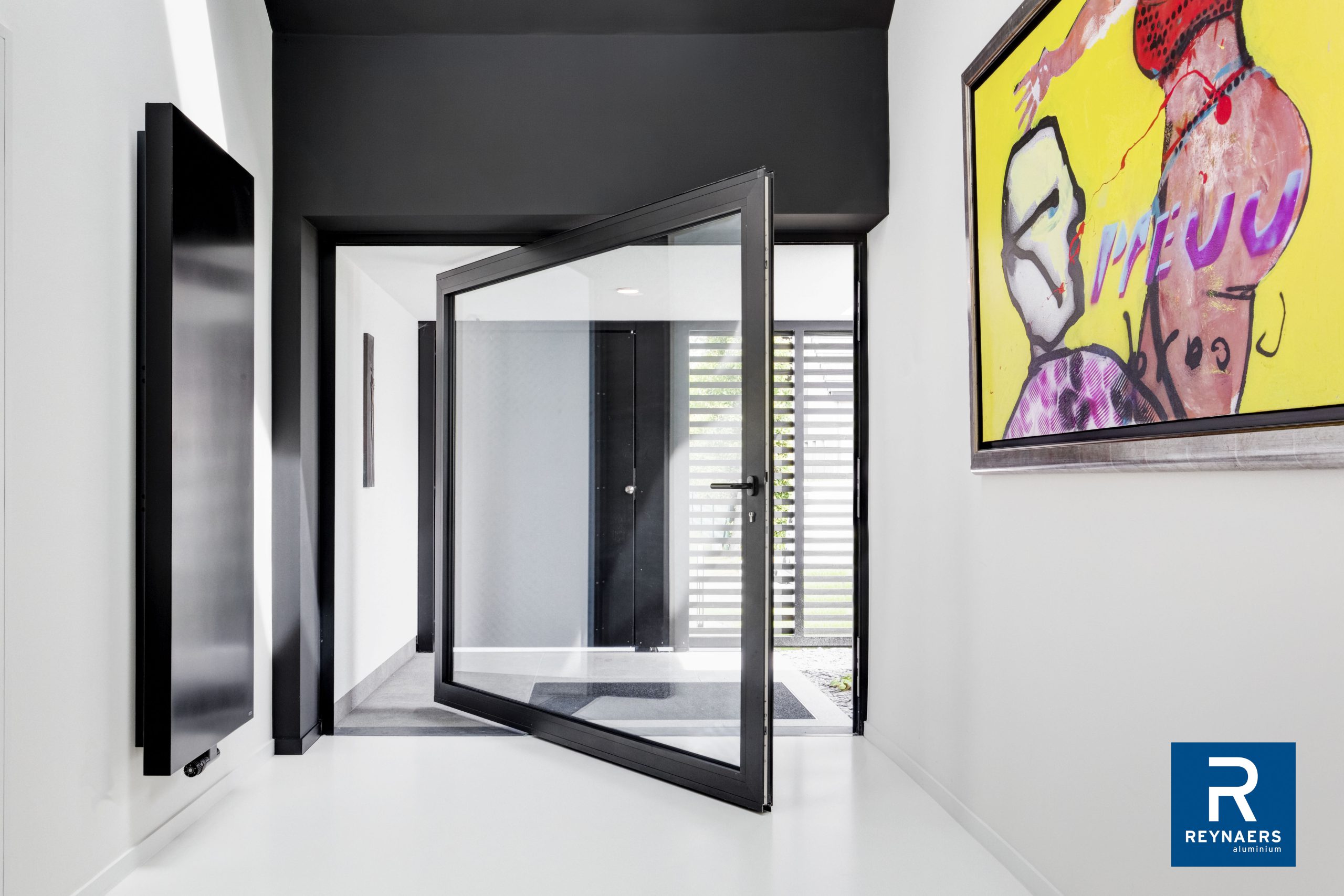 Entrance Doors | Aperture Glazing